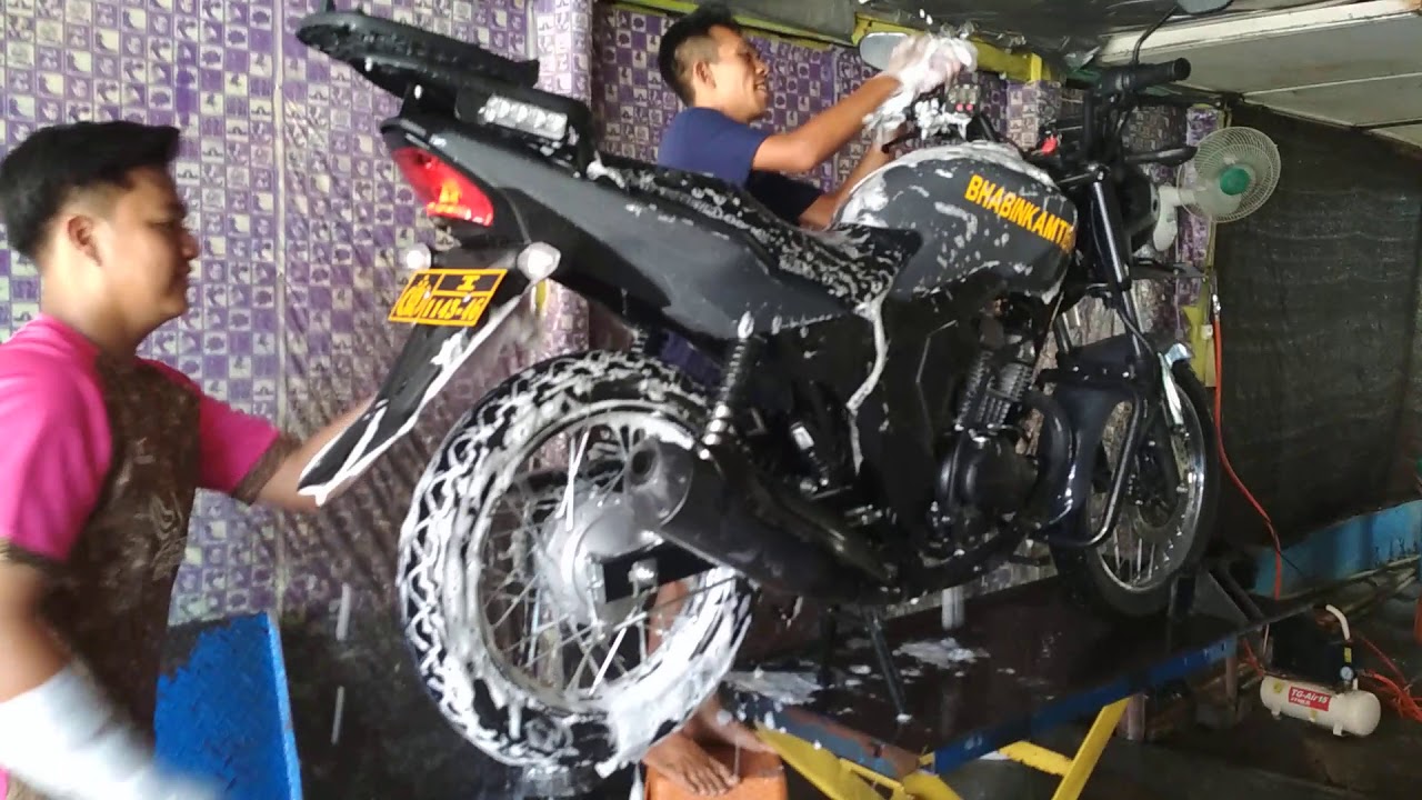 Cuci motor - YouTube