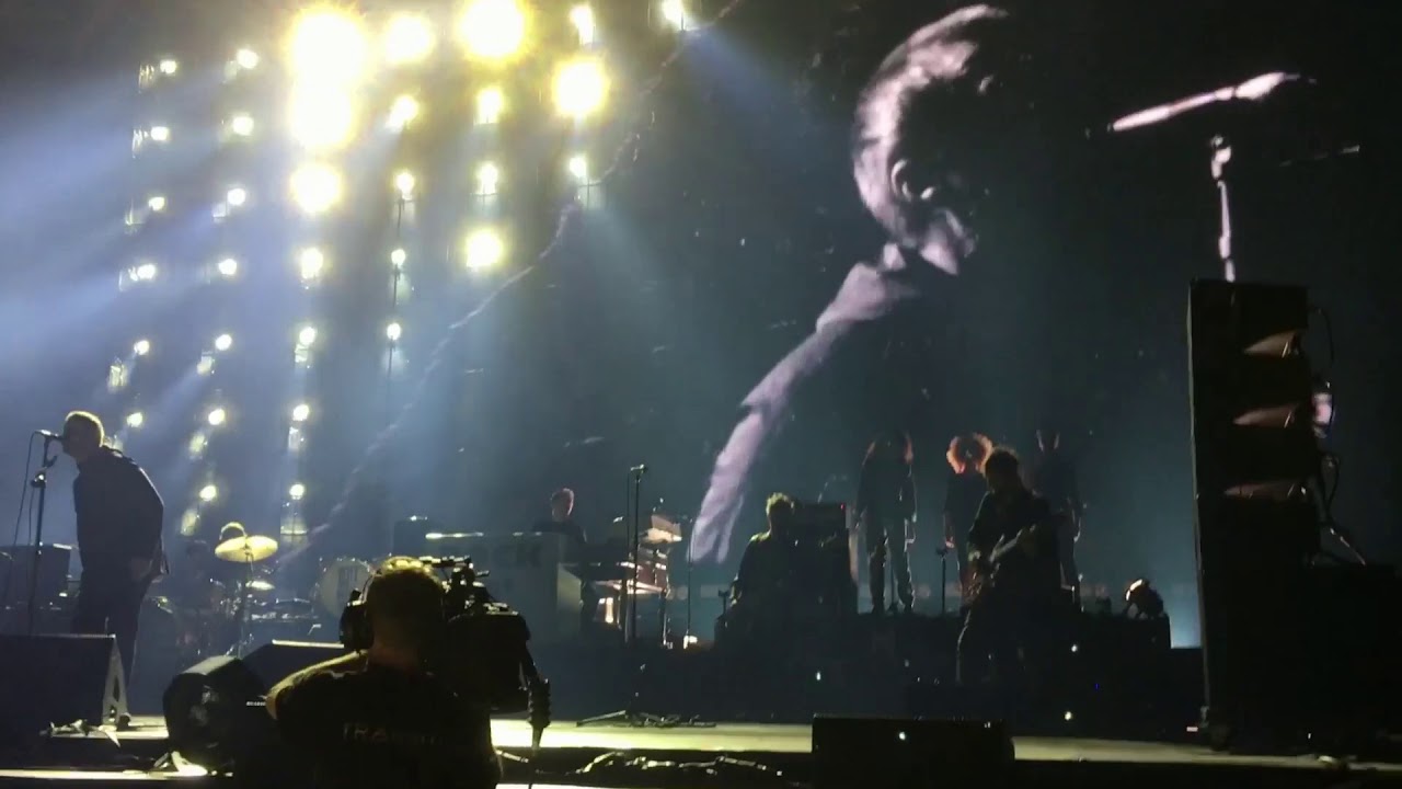 LIAM GALLAGHER - ONE OF US [Live At P&J Live, Aberdeen, Scotland] - YouTube