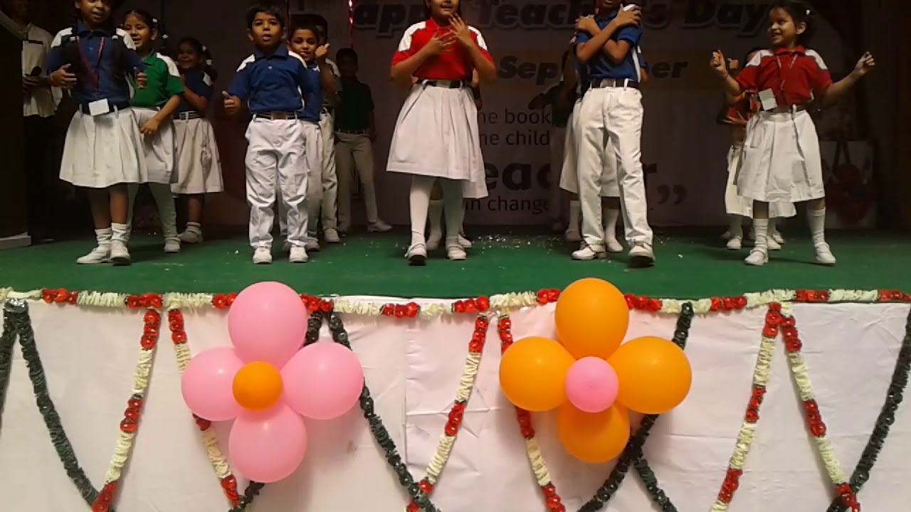 My students dance school chale hum - YouTube