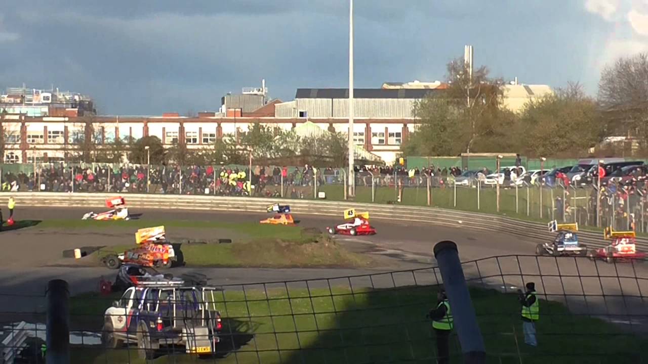 Brisca F1 Stock Car Racing- Birmingham Wheels 16.4.2016- Heat 3 - YouTube