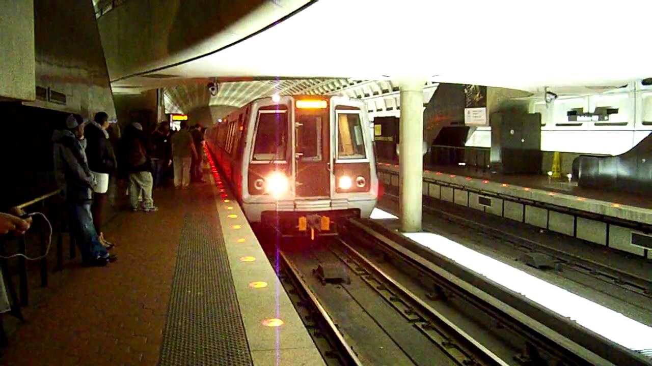 CAF 5000-Series train arrives at Ballston-MU station - YouTube