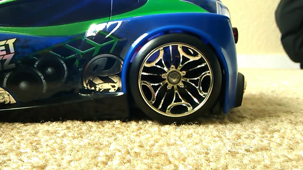 Toy car burnout - YouTube