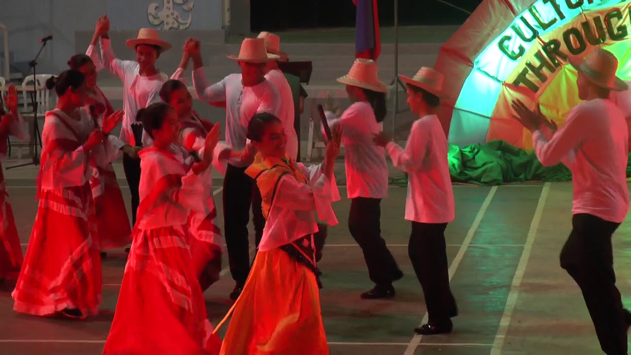 PE Dance Culmination 2018 - Lanceros de Tayabas - YouTube