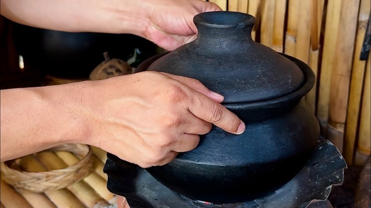 How to season palayok bago gamitin pilipino clay pot palayok is a ...