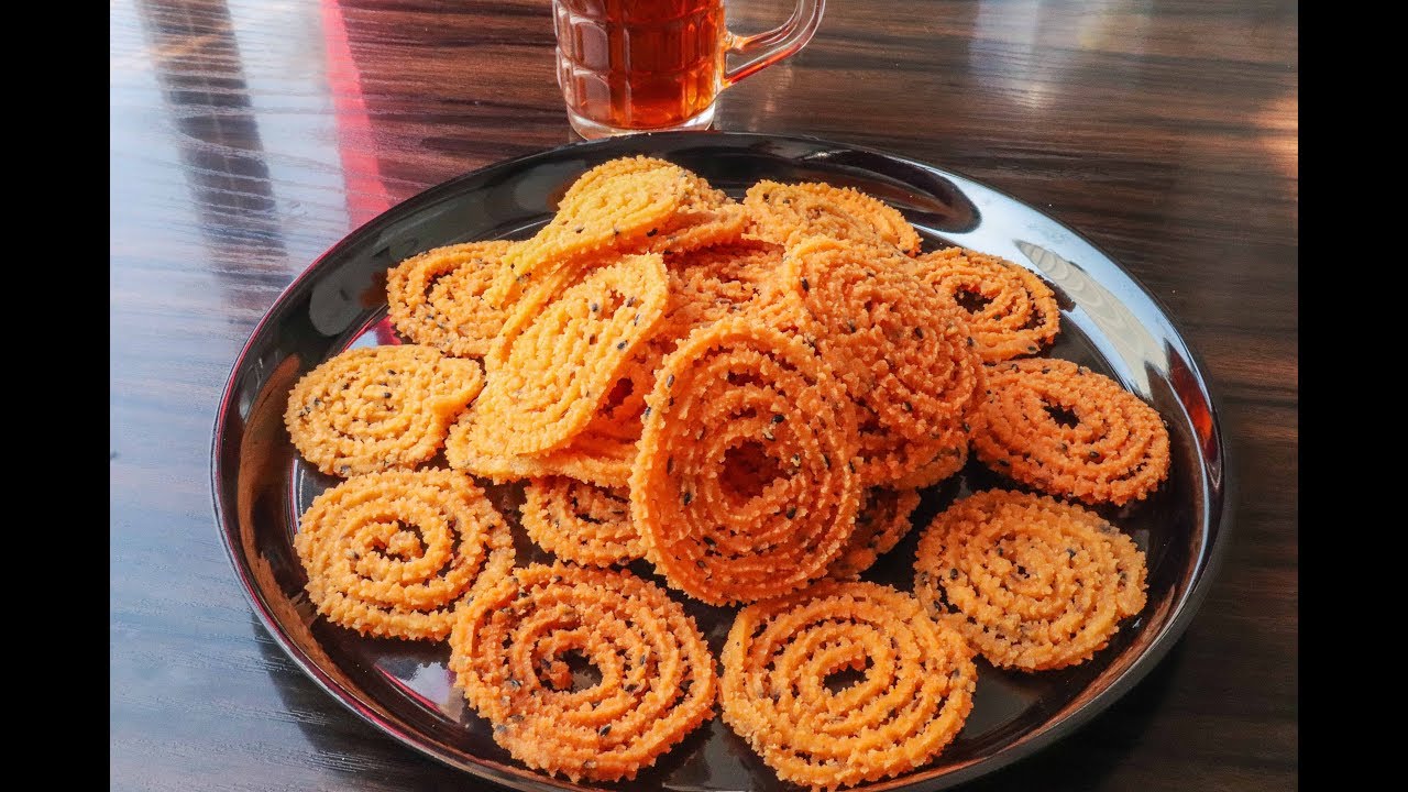 നാടൻ അരി മുറുക്ക്/Ari Murukku/Tea Time Snack/Mullu Murukku/Neethas ...