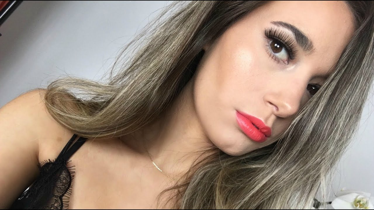 How to Apply False Eyelashes | In Depth Tutorial & FAIL - YouTube
