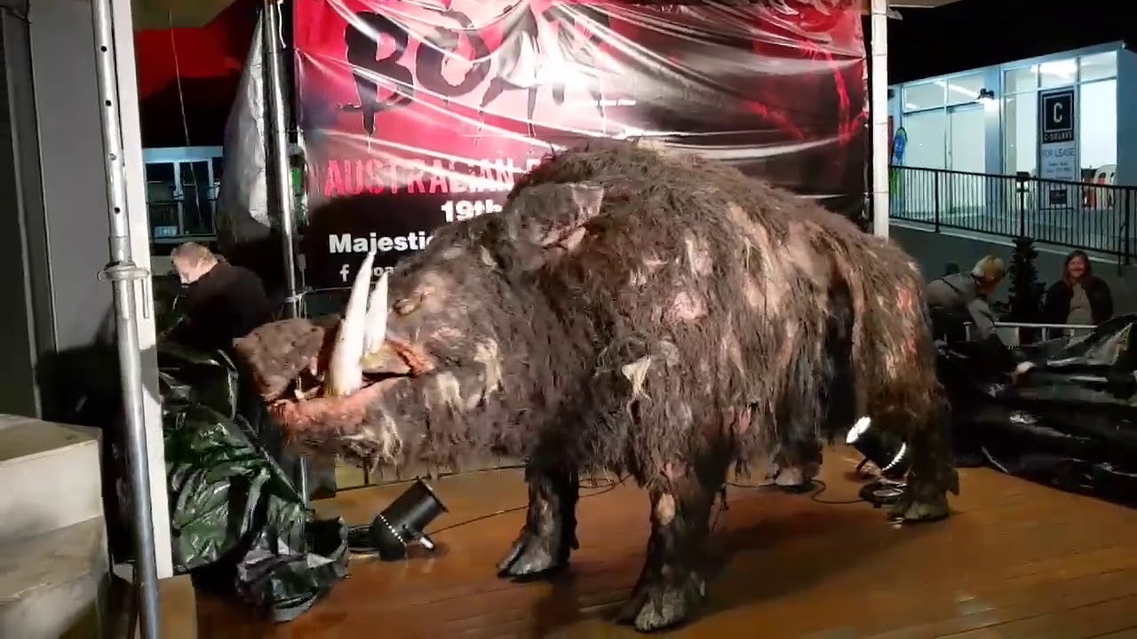 Animatronic boar from the film BOAR - YouTube