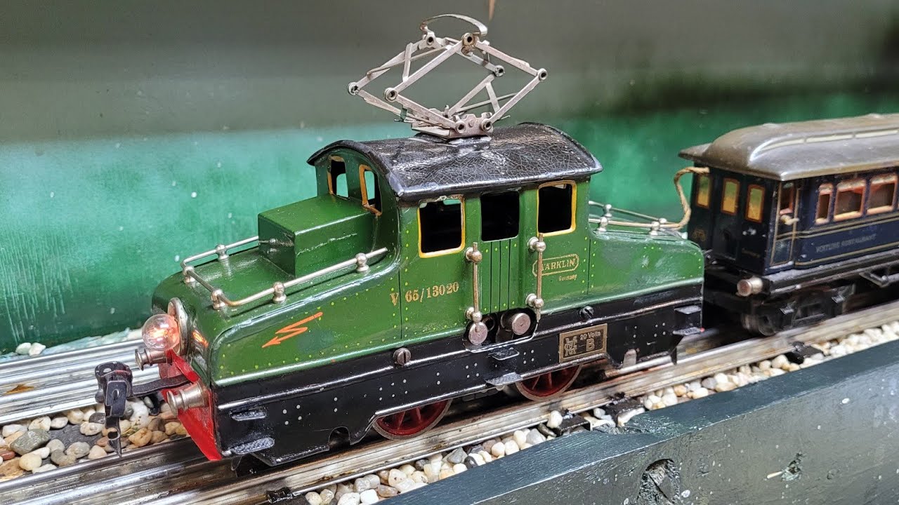 Classic Märklin V 65/13020 electric locomotive 0 gauge - YouTube
