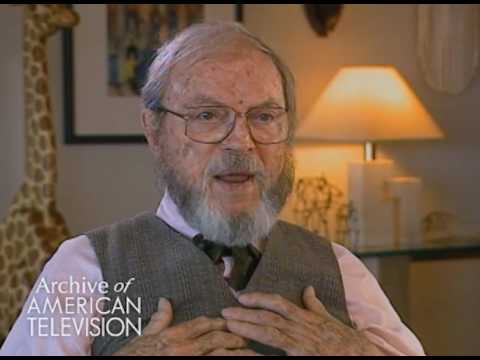 Animator Chuck Jones on the Screen Cartoonists Guild - YouTube