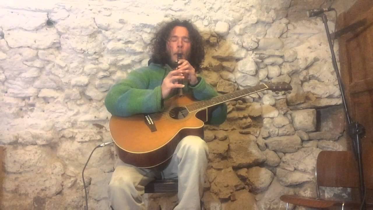 Impro style French gypsie jazz on Guitar and Xaphoon ( Minor Swing ...