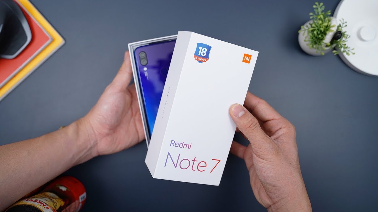 Parah sih ini... Unboxing Redmi Note 7 Indonesia! - YouTube