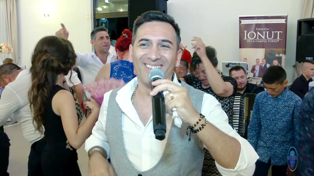 Ionut de la Campia Turzii - Nu te da, nu te lasa - Live 2019 - YouTube