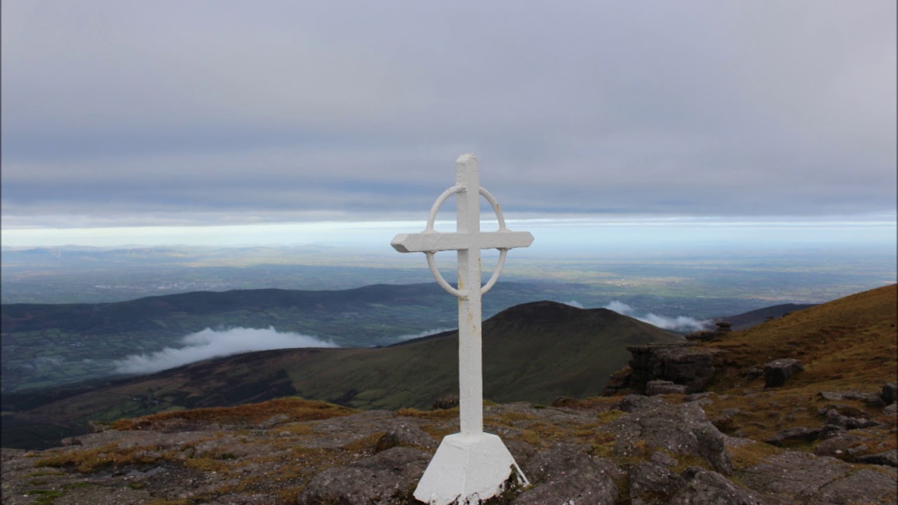 Galtee Mountains (Lough Curra, Galtymore, Galtybeg), Ireland - YouTube