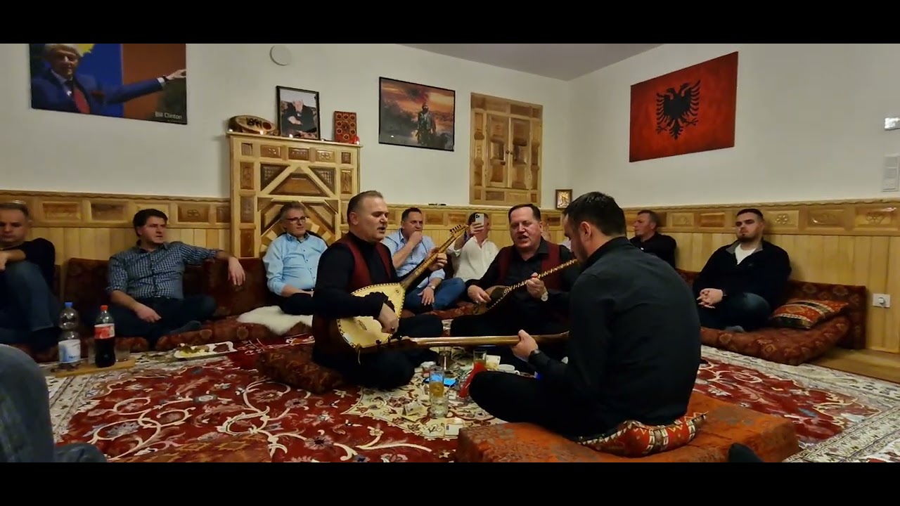 deshmori Ismajl Thaçi llapushnik - YouTube