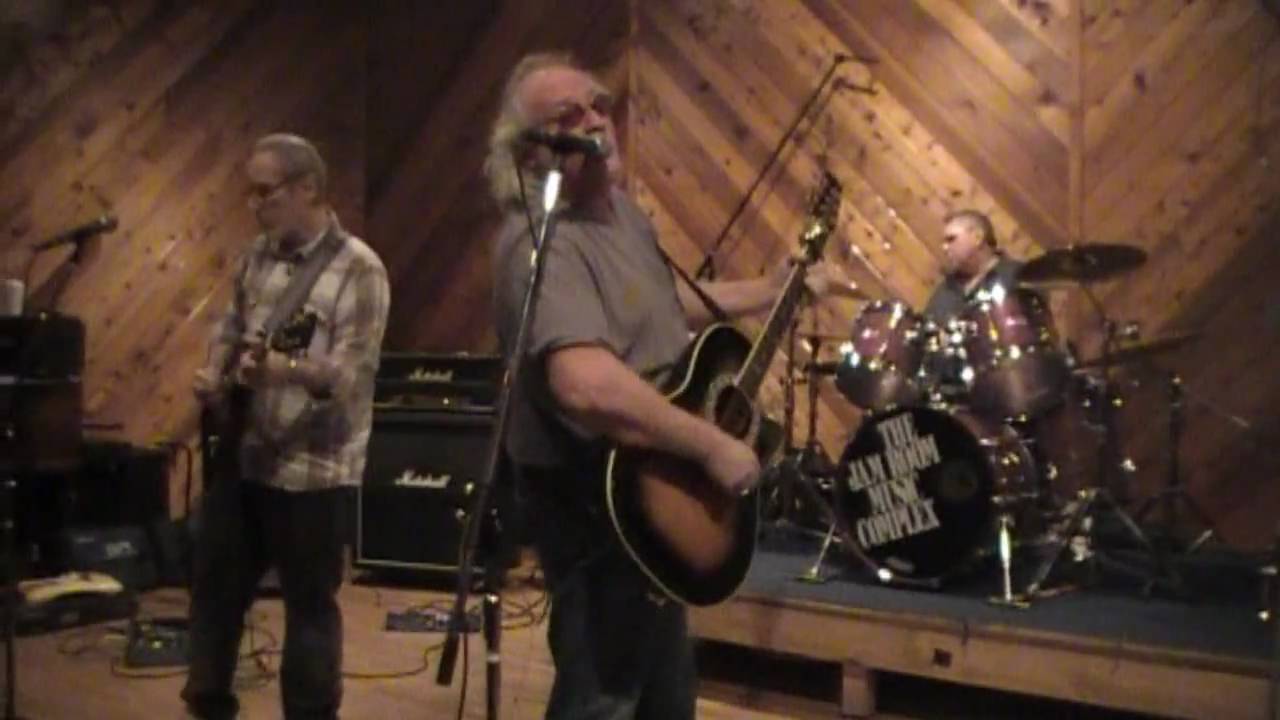 Highway 61 Revisited /Bob Dylan (Cover) Pat Guadagno and Friends - YouTube