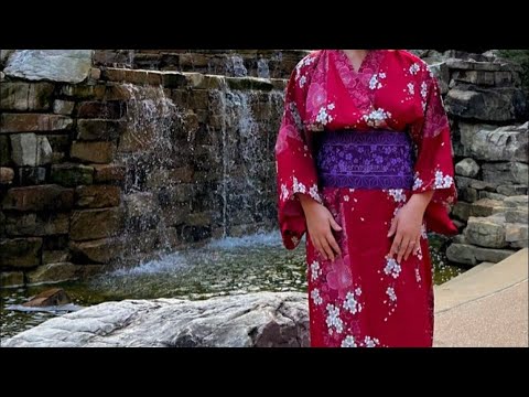 How to Wear Kimono by Guest Crew at Epcot - YouTube