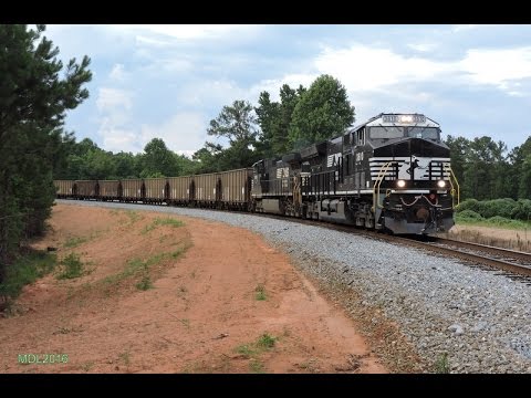 HD: NS 3610 leads NS Train 799 in Carrollton, GA - YouTube