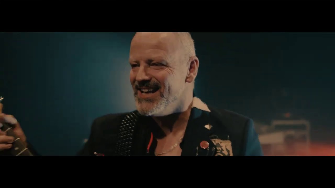 Gary Hughes - "Waterside" - Official Music Video - YouTube