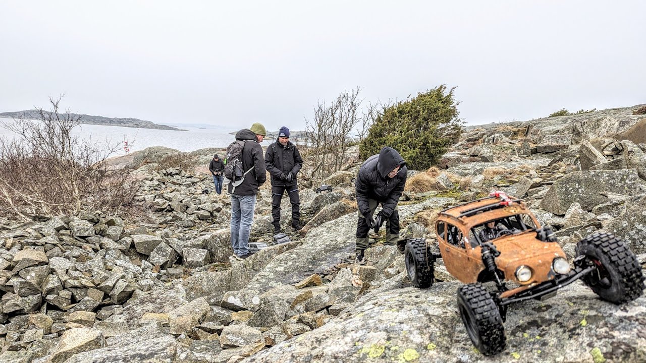 RC Crawling - Smithska Udden - Sweden - YouTube