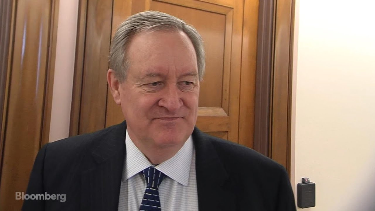 Sen. Crapo Expects Vote on Dodd-Frank Regulations Next Week - YouTube