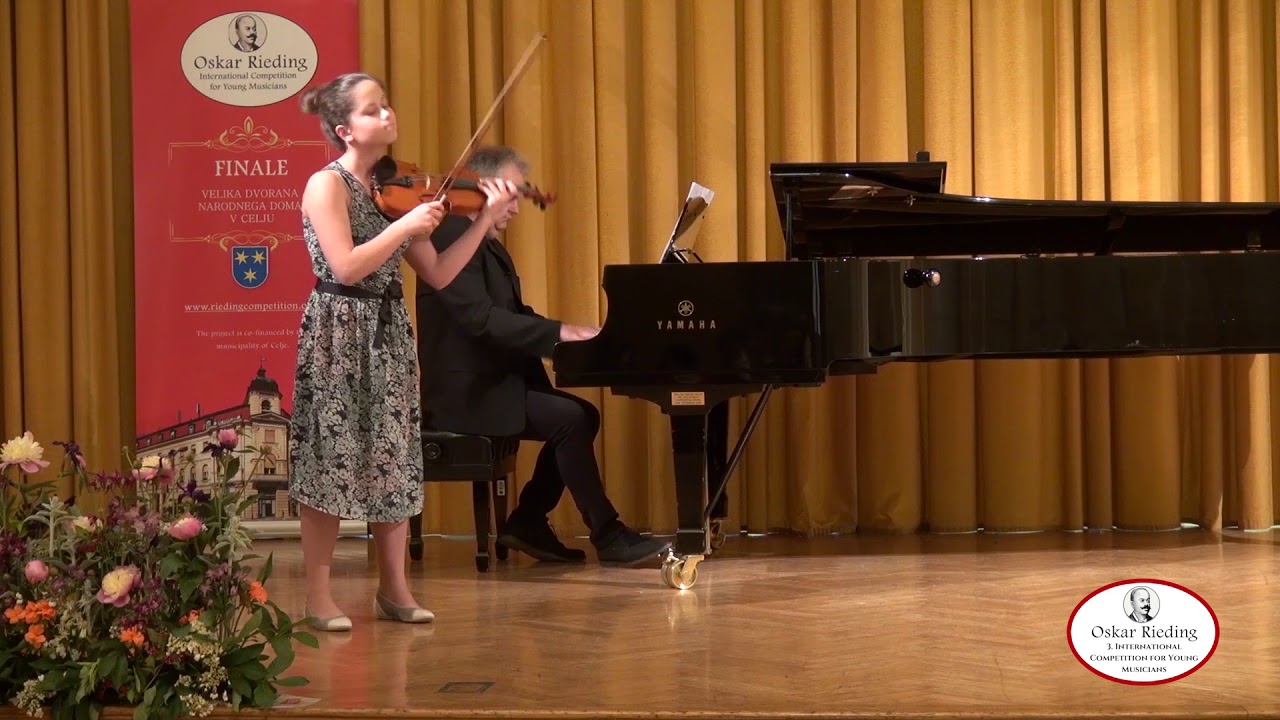 Iza Sušnik (Slovenija) - Oskar Rieding Competition 2019 - YouTube