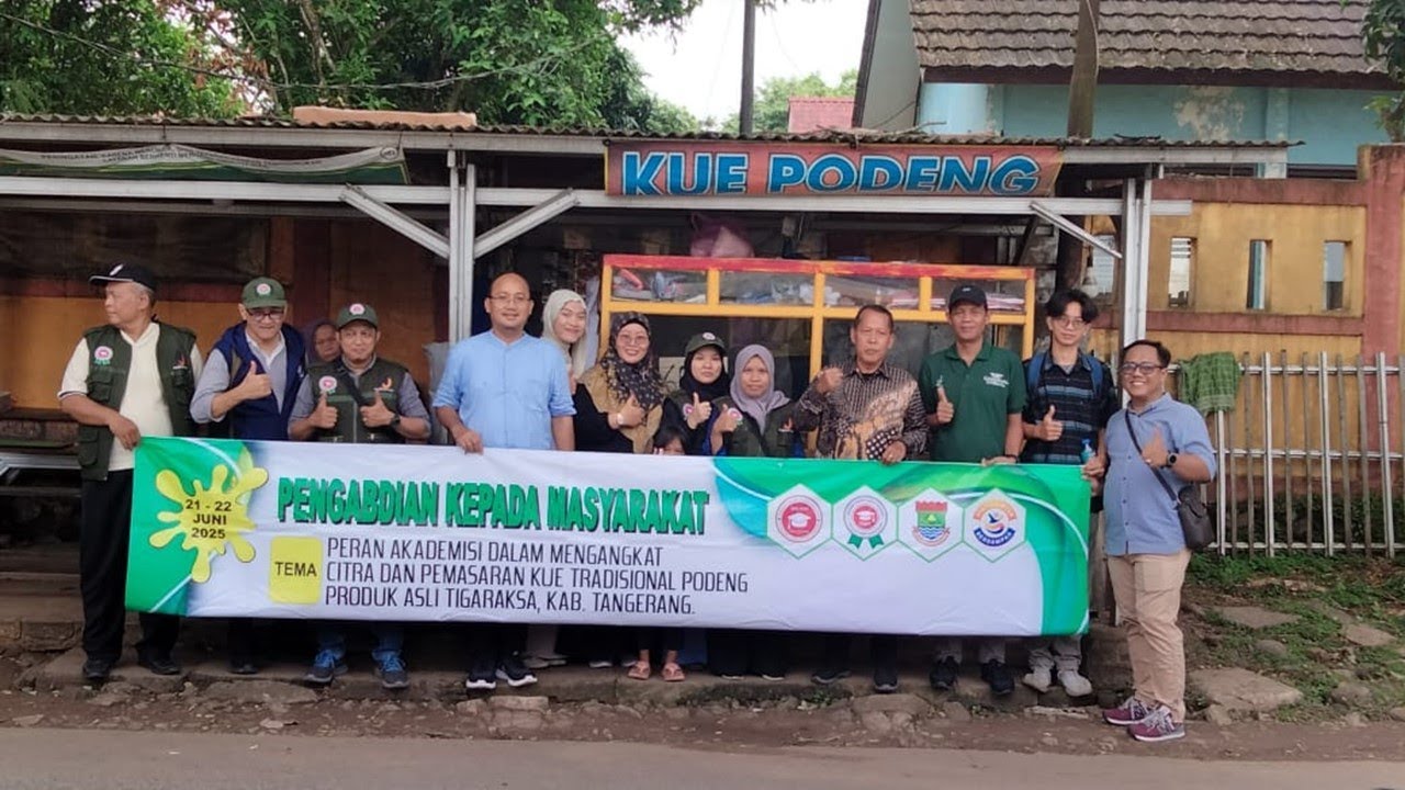 PERAN AKADEMISI DALAM MENINGKATKAN CITRA DAN PEMASARAN KUE TRADISIONAL ...