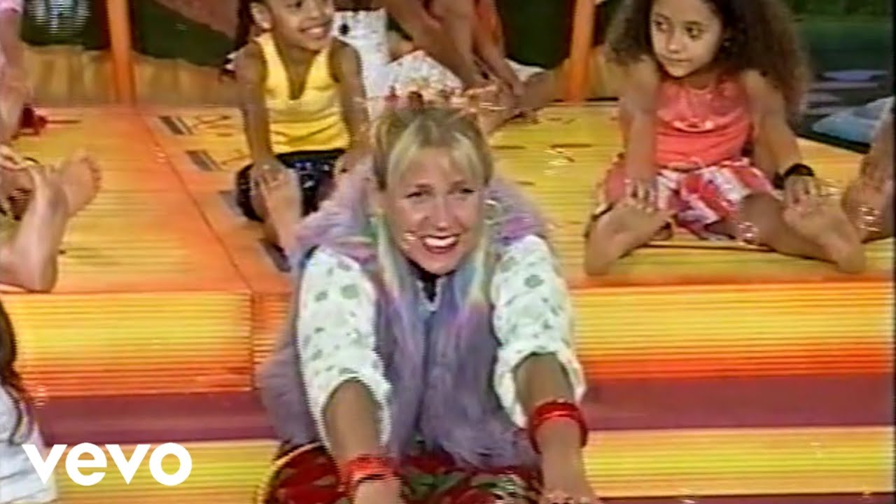 Xuxa No Mundo da Imaginação | Esticar (XSPB 2) | (Clipe Oficial) - YouTube