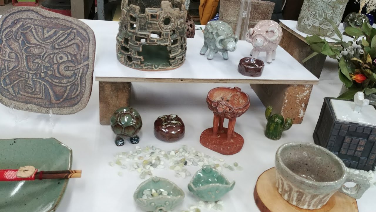 도자기공예 작품전시회(초급반)Pottery Crafts Exhibition First Class - YouTube