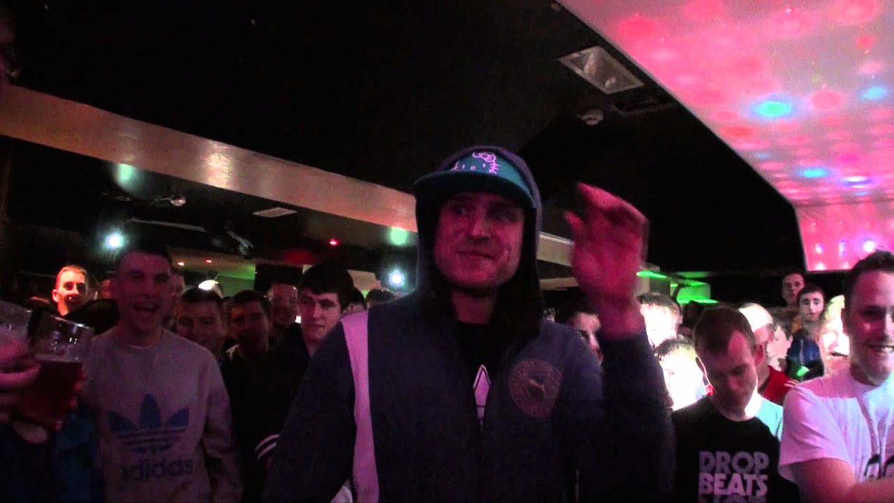 DFI - Pamflit vs Redzer (DFI Rap Battles) - YouTube