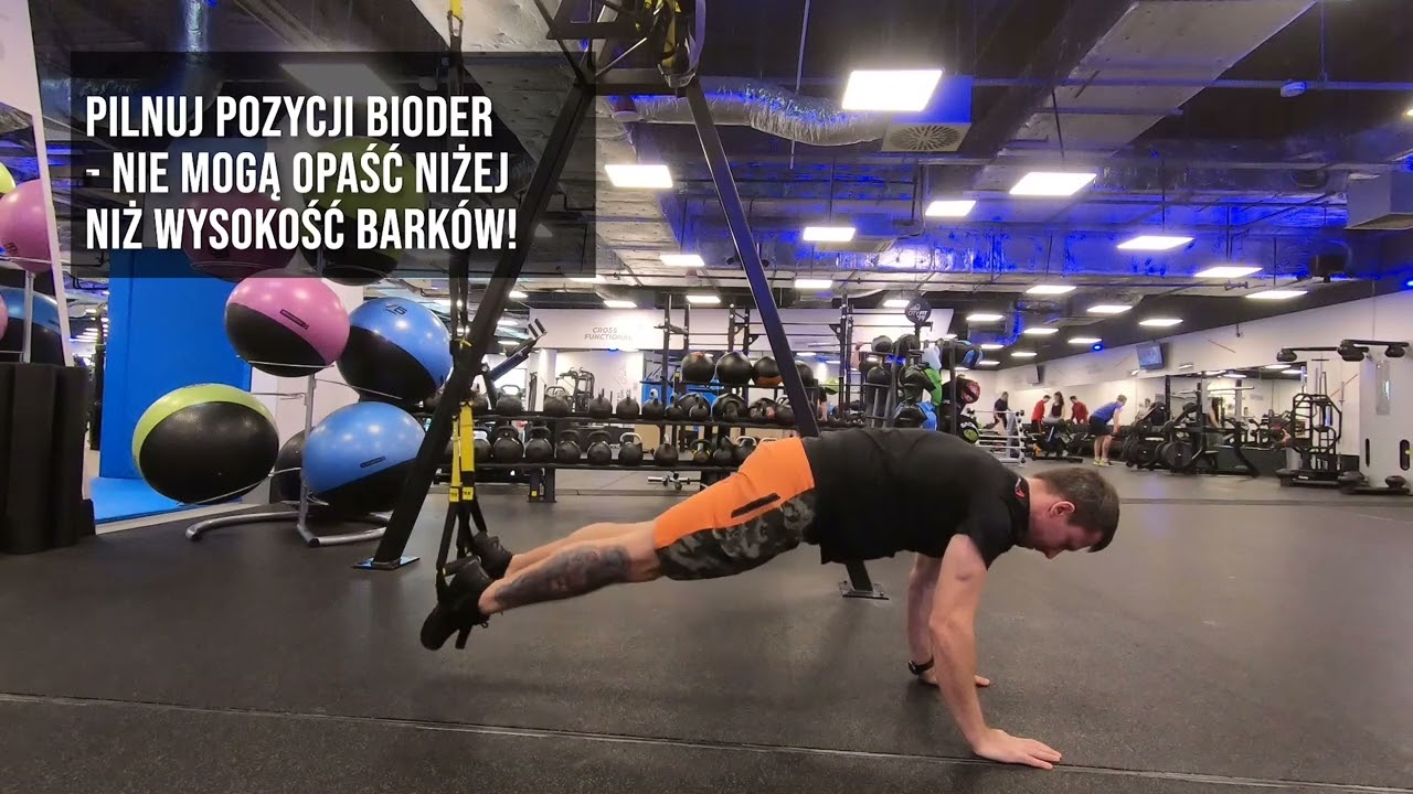 TRX Crunch - jak wykonać - YouTube