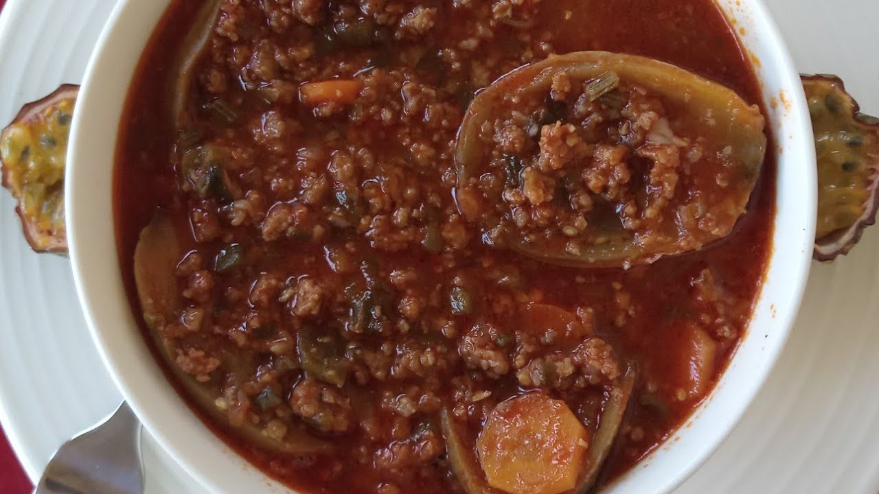 GUTEKA INYAMA ZISEYE N'INTORYI/ JOSIANE IRADUKUNDA - YouTube