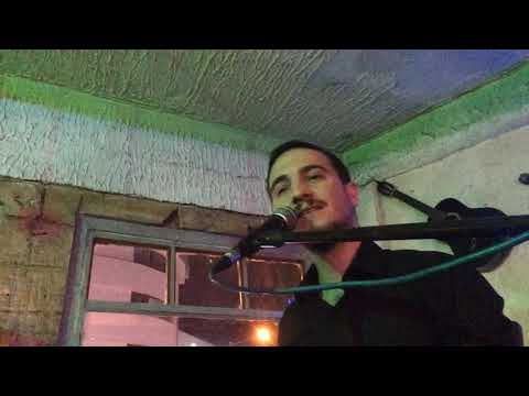 BURHAN SİNER - YİNE SEN - AKUSTİK - TÜRKÜ 🎵🎶🎙️#yinesen