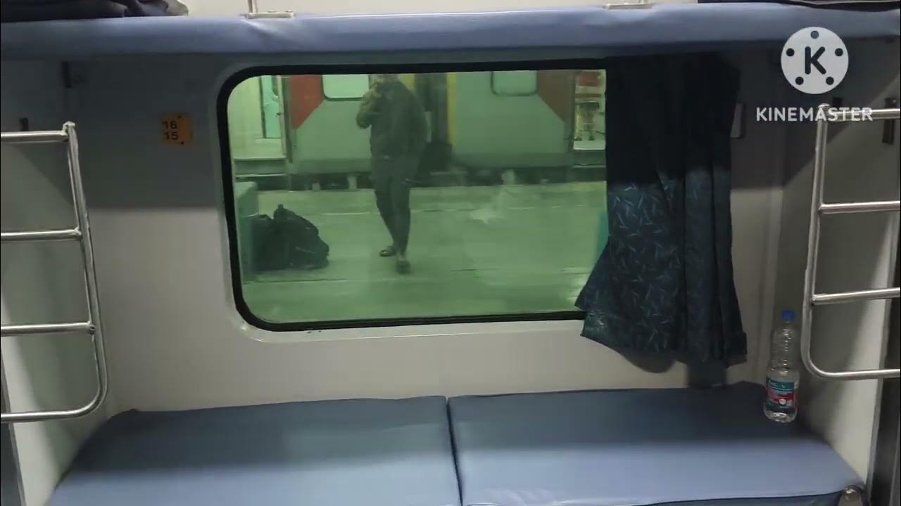 Difference between 3A and 3E coach in Train - YouTube