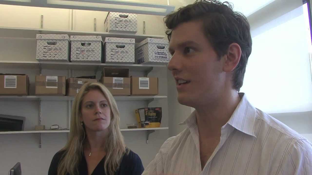 Dean Glenn Hubbard Visits The Columbia Business Lab - YouTube