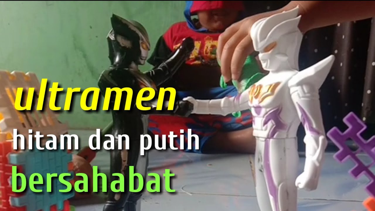 ultraman hitam putih bersahabat - YouTube