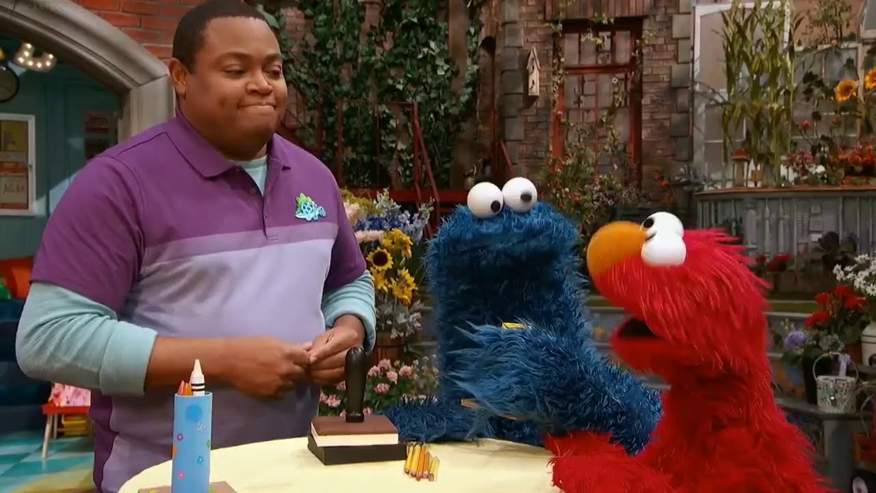 Sesame Street: Elmo's Factory Short Episode - YouTube