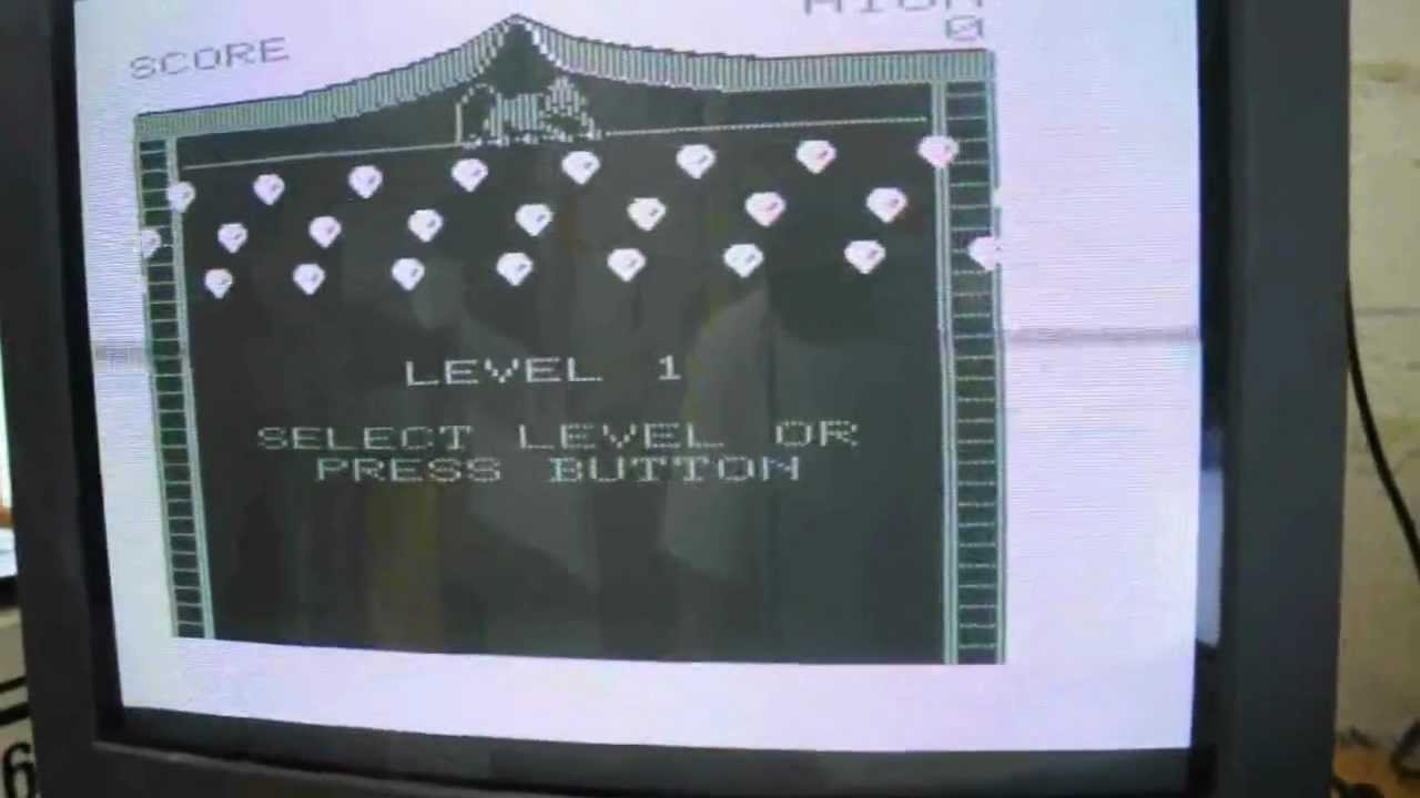 VINTAGE COMPUTER TANDY TRS 80 COLOR COMPUTER 4/4 - YouTube