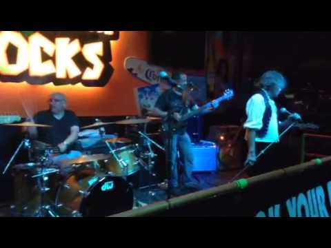 Ray Red Performs at Margarita Rocks! - YouTube