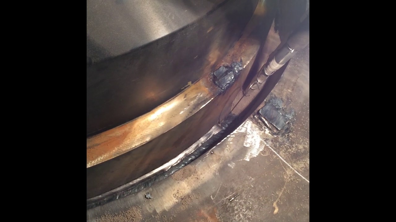 Bug-O Systems CW-18 Sub Arc Circle Welder in Saudi Arabia - YouTube