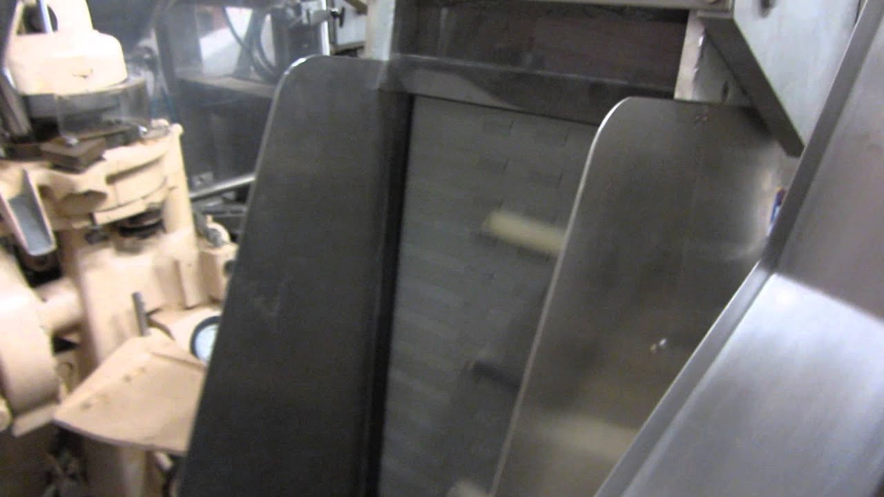 DLCAP-4E. DL Tech 8 Spindle Capper - YouTube