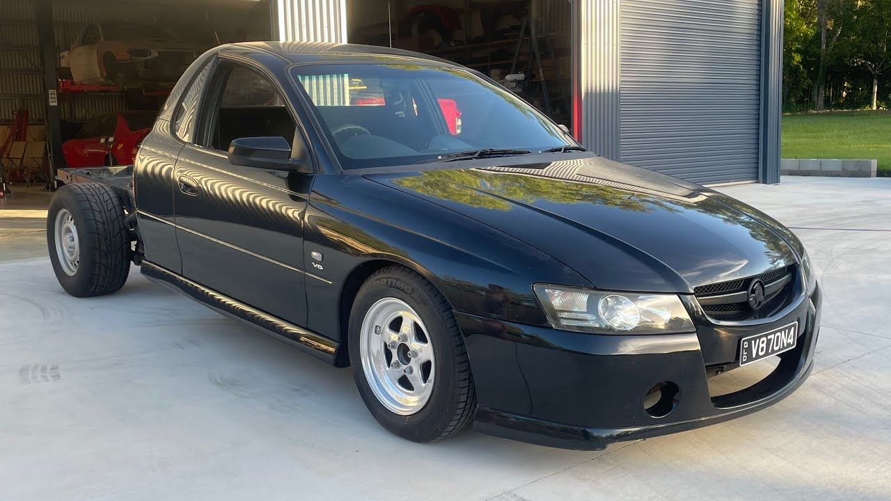 Vy Vz One Tonner SS Side Skirts - YouTube