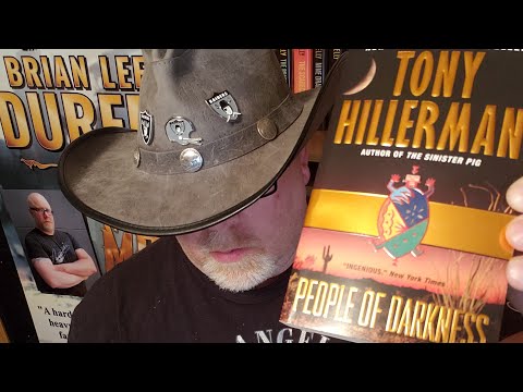 18 Leaphorn & Chee Tony Hillerman Books In Order