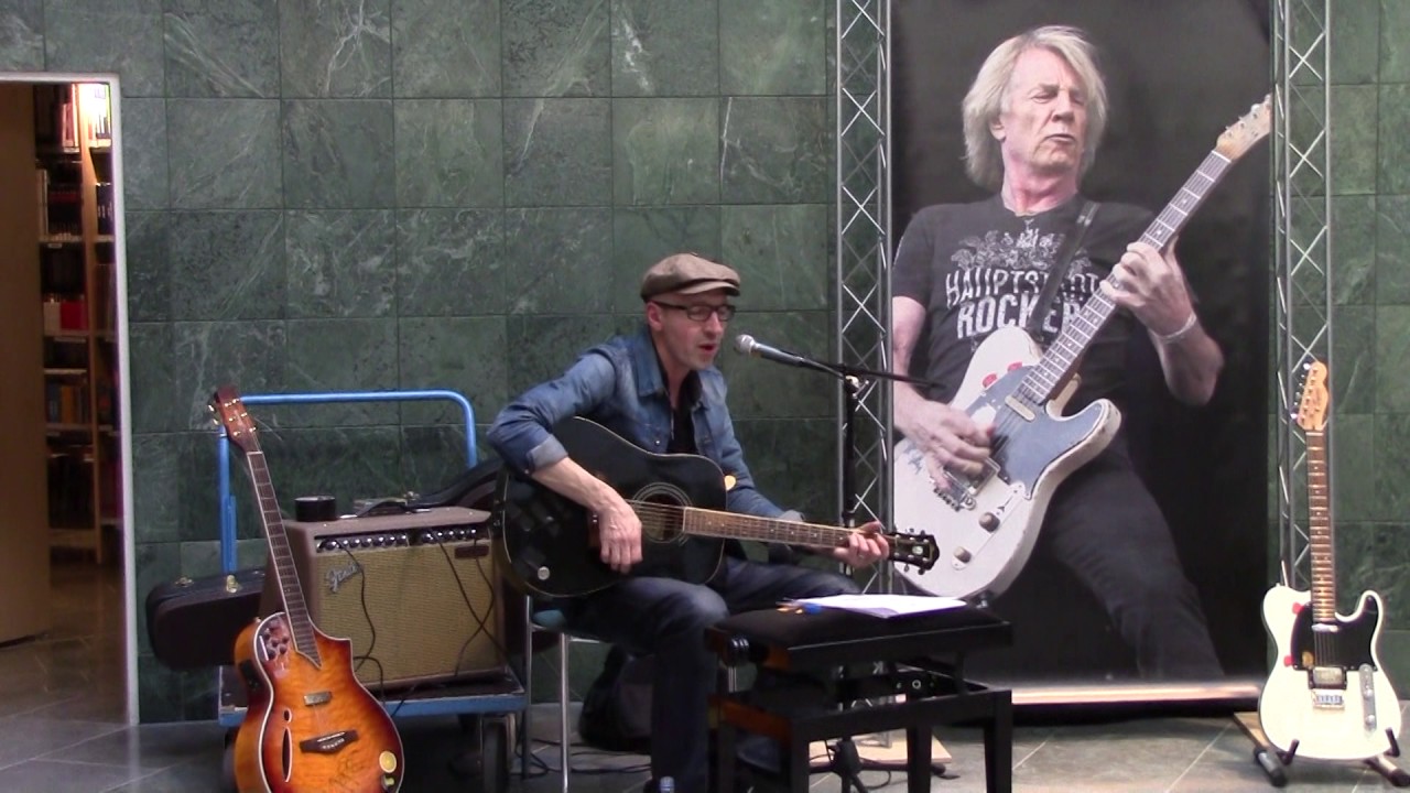 Pasi B Goode - Rick Parfitt Konsertti (3) - YouTube