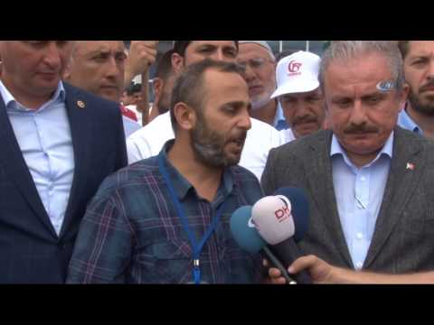 FETÖ Elebaşı Fetullah Gülen'e Seccadeli Protesto