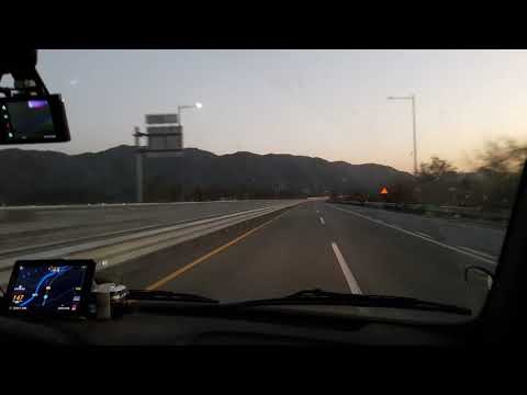 Israrla 140 kmh hızın altına inmemeye çalışan \