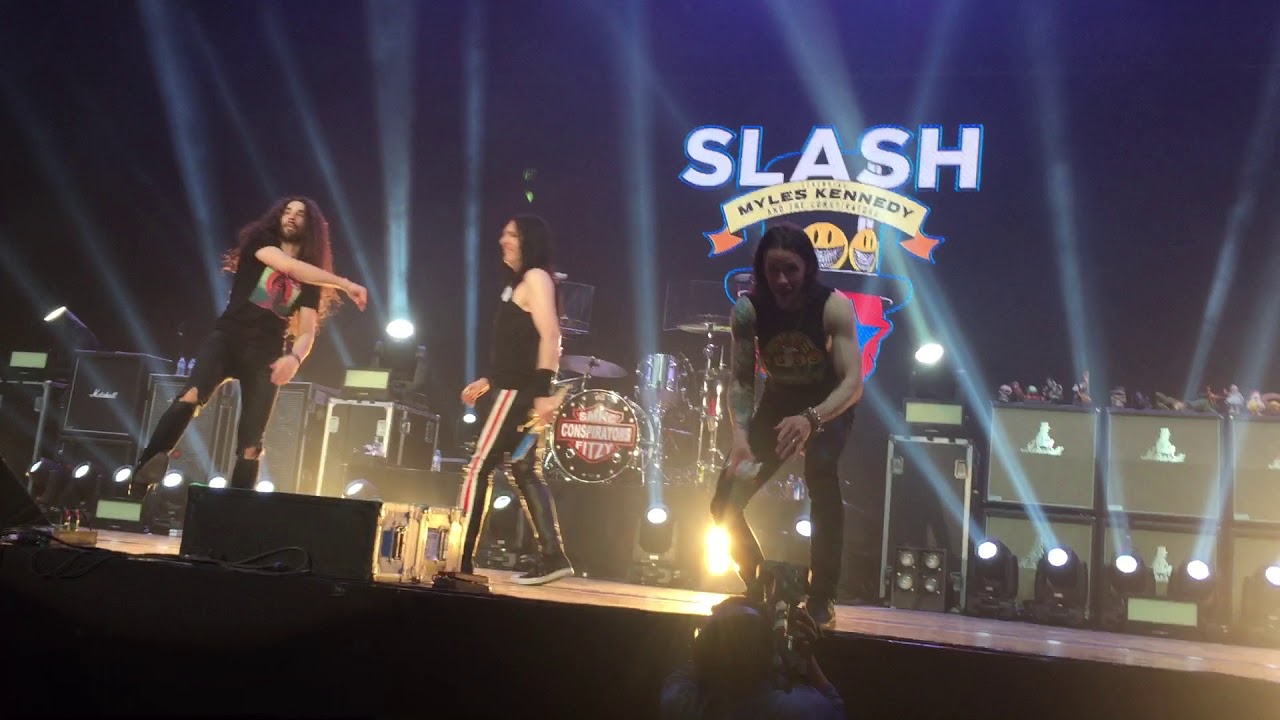 " Thank You " SLASH ft. Myles Kennedy live Bangkok 2019 - YouTube