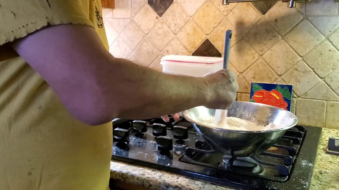 100 year old bread. Making yeast last. - YouTube