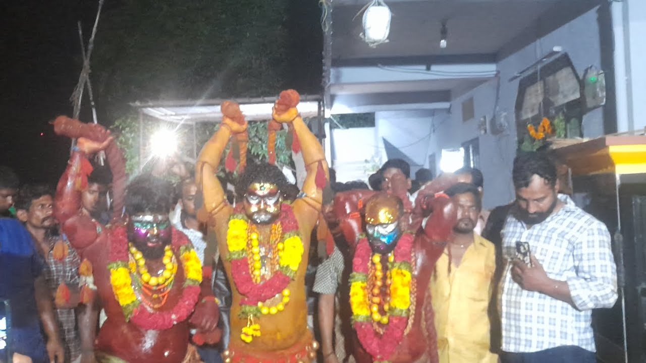 Pothraju Grand Entry In Loin Rakesh Goud Anna Bonalu #bonalu2023 # ...