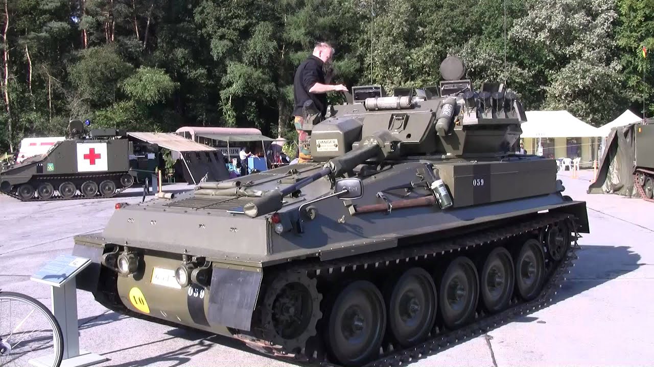 Met de CVRT's naar Wings and Wheels - YouTube