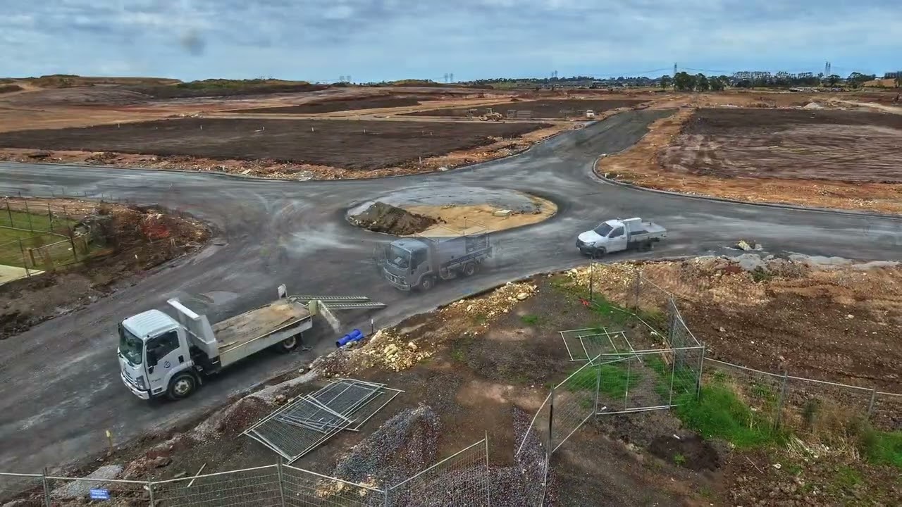 Berwick Waters | Construction Timelapse - July 2022 - YouTube